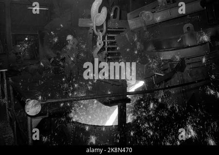 Oslo 19740109. Foss Ironworks in Oslo, interiors, work pictures ...