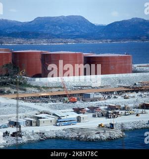 Mongstad 197405: Construction of the oil refinery at Mongstad. Here is ...