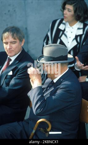 Iceland September 5, 1988. King Olav arrives at Reykjavik Airport. King ...