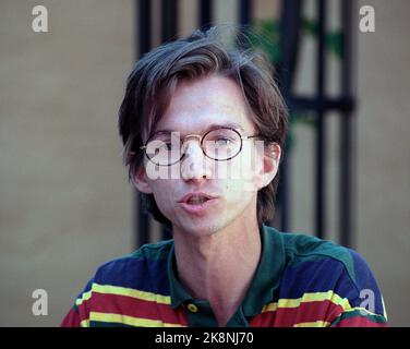 Oslo April 26, 1995. SV politician Paul Chaffey (t.h.) with Kristin ...