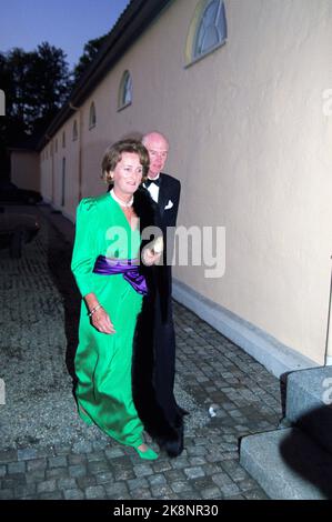 Jarlsberg Hovedgård 19910920 sailing ball. Businessman Axel Gresvig ...