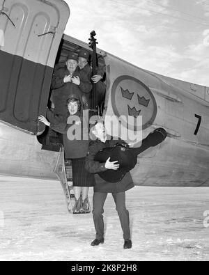 Oslo 19590229 Group The Monn-Keys travels to Gaza to entertain the UN ...