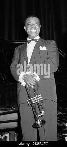 Oslo Oct. 1955: The jazz fever is raging in Norway! Here from one of ...