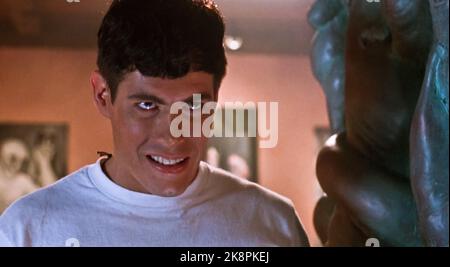 USA. Kevin Bernhardt in a scene from the (C)Miramax movie : Hellraiser ...
