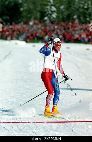 Lillehammer 19940219 Cross -country skiing, 15 km hunting start. Gold ...