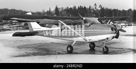 The photo from 22 June 1995 shows the Pentacon company logo with the ...