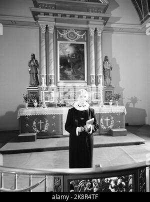 Vang church on March 19, 1961. Ingrid Bjerkås, Norway's first female ...