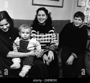 Oslo January 1959 author Johan Borgen. Interview situation in their ...