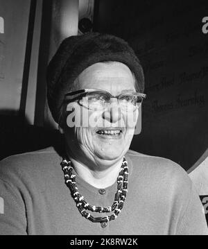 Oslo 19670408 Helga Stene (1904-1983), inspector at educational seminar ...