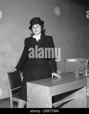 Oslo 1946 Maria Quisling in the right of interrogation. Photo; Ntb ...