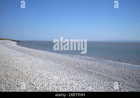 Cold Knapp Beach, Barry, South Glamorgan, Wales/Cymru, UK Stock Photo ...