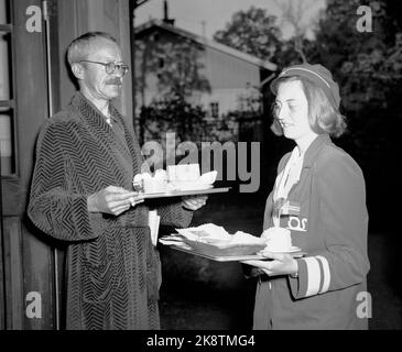 Oslo 19480517 May 17 Celebration in Oslo in glorious sun. Viggo ...