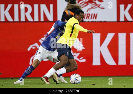 DUSSELDORF - (lr) Miki Yamane of Japan, Romario Ibarra of Ecuador ...