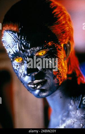 REBECCA ROMIJN, X-MEN, 2000 Stock Photo - Alamy