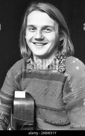 Oslo January 1977 Singer singer Finn Kalvik. Photo: Bjørn Sigurdsøn ...