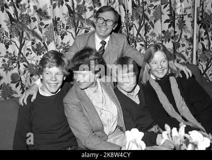 Oslo 1981-02: At the home of Norway's first female prime minister, Gro ...