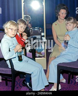 Oslo 197102: Crown Princess Sonja at theater for disabled children ...