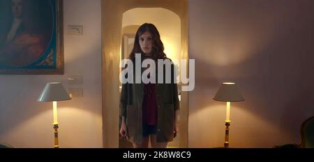 GAME OF LOVE, (aka TIME IS UP 2), Bella Thorne, 2022. © Vertical ...