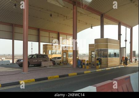 checkpoint, former border crossing, control zone, fence, German ...