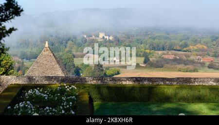 Chateau de Fayrac, a private castle residence in Dordogne France Stock ...