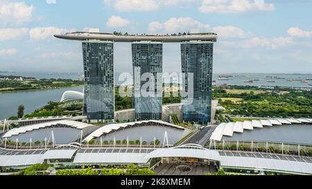Close up of Marina Bay Sands hotel contemporary exterior wall Wind ...