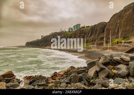 Miraflores district, cliff and the Costa Verde high way in Lima, Peru ...