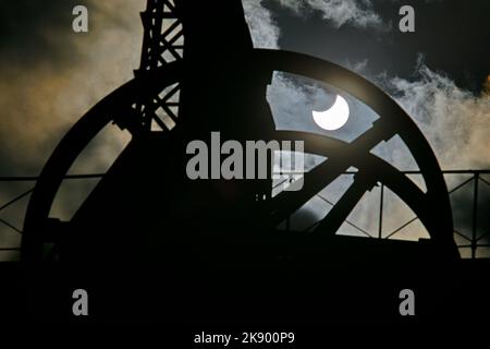 Zbysov, Czech Republic. 25th Oct, 2022. A partial solar eclipse is ...