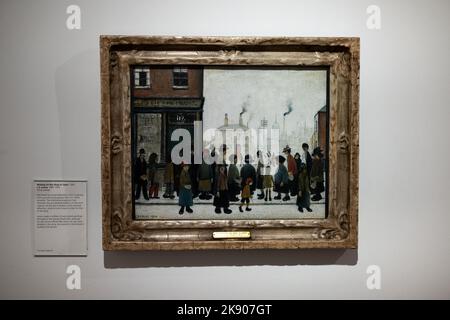 Paintings by L S Lowry on display at Manchester City Art Gallery Stock ...