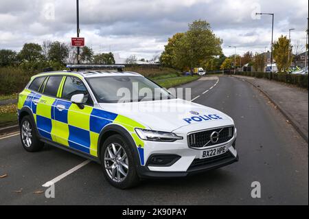 Northgate, Aldridge, October 25th 2022. - Police erected several ...