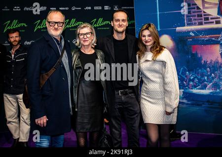 Antwerp, Belgium, 25 October 2022. cast pictured during the premiere of ...