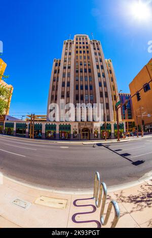 famous Art Deco Luhrs Tower Stock Photo - Alamy