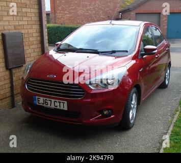 Ruby Red Ford Ka Stock Photo - Alamy