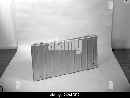 Folding boxes. Small containers Stock Photo - Alamy