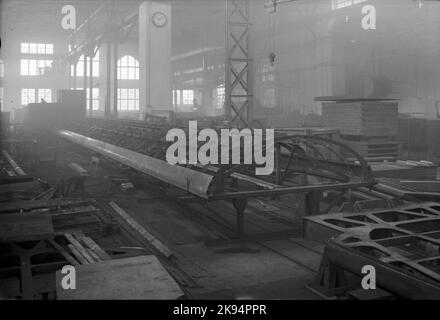 Wagon Litt. Co8d detail of roof building in jigg Stock Photo - Alamy