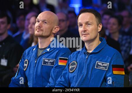 Oberpfaffenhofen, Deutschland. 26th Oct, 2022. Markus SOEDER (Prime ...