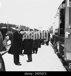 Inauguration Morjärv-Kalix. SJ T43 209 Stock Photo - Alamy