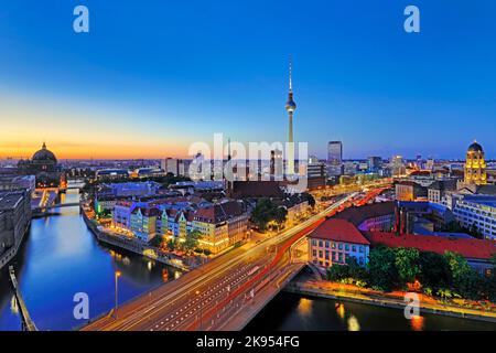 City view with Spree, Cathedral, Nikolai District, Rotes Rathaus, and ...