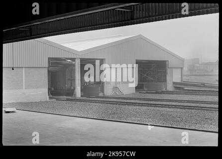 Wagon hall at SJ freight expedition, Gävle freight yard Stock Photo - Alamy