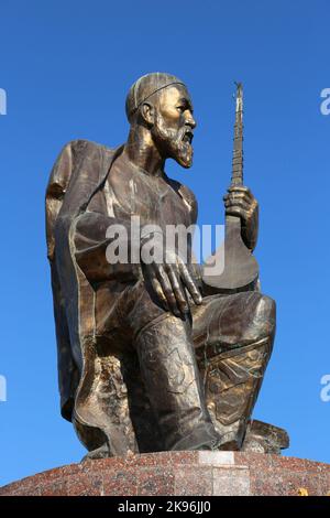 Statue of poet Ajiniyaz Kosibay (1824-1878), Igor Savitsky Museum ...