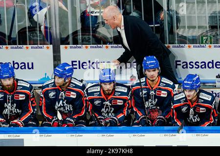 Mannheim, Germany. 26th Oct, 2022. Ice hockey: DEL, Adler Mannheim ...
