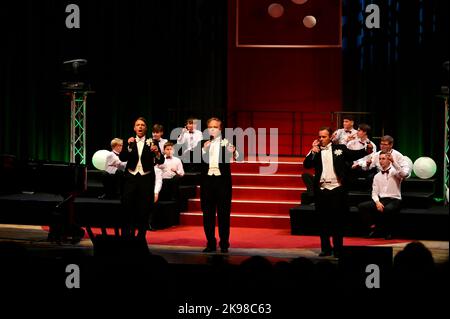 Christoph Schröter, Heiko Reissig,Edward Lee und der Knabenchor Hösel ...