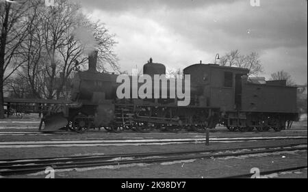 Gotlands Railway, GJ Lok 12 "Lärbro" with locomotives in the cab and ...
