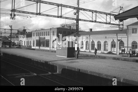 At Nässjö station Stock Photo - Alamy