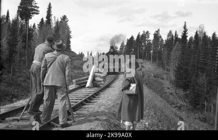 Film recording with SJ operating defense. SJ Operating Defense was ...