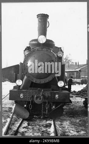 Vetlanda-Sävsjö Railway, HVSJ LOK 2 "Fred Lothigius" at Vetlanda ...