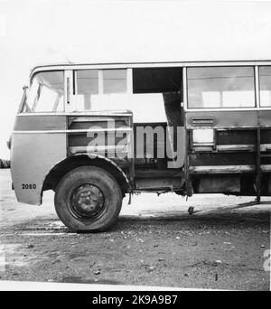 Repair of the state railways, SJ bus 2335 Stock Photo - Alamy