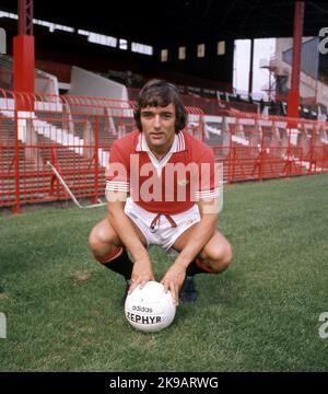 Manchester United footballer Lou Macari with model Debbie Silver. Her ...