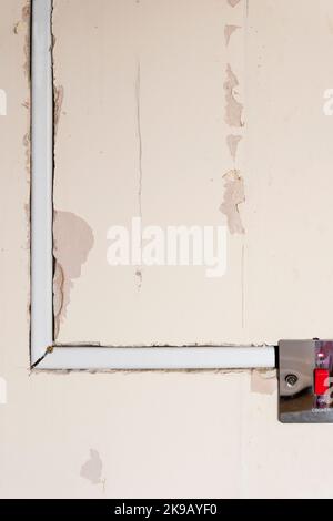 Household wiring chased into wall in conduit from electric cooker ...