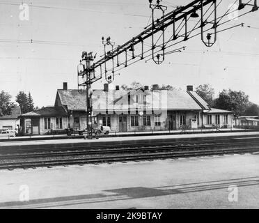 Traffic area was opened in 1863. The one-story house in wood of the ...