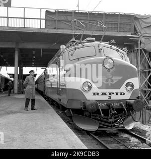 The State Railways, SJ RA 847, "Rapid 2 Stock Photo - Alamy